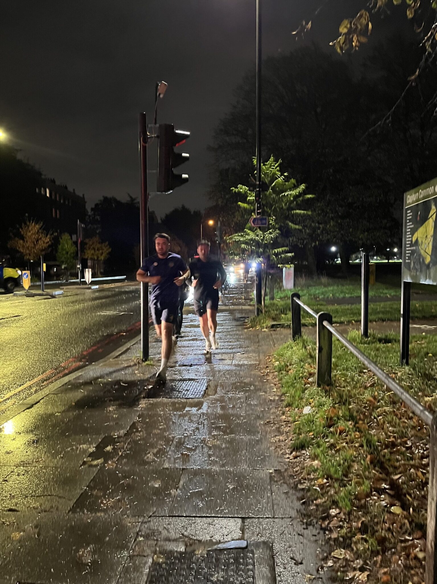 London Night Time Running — are run clubs in place to help women's ...