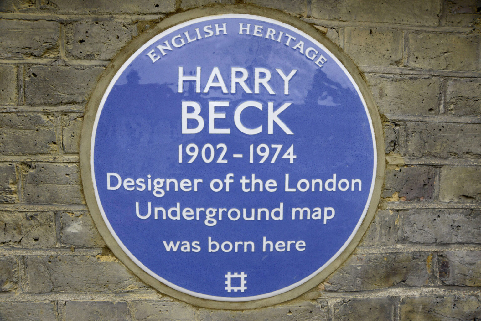 Harry Beck's 1932 tube map draft is being auctioned this December ...