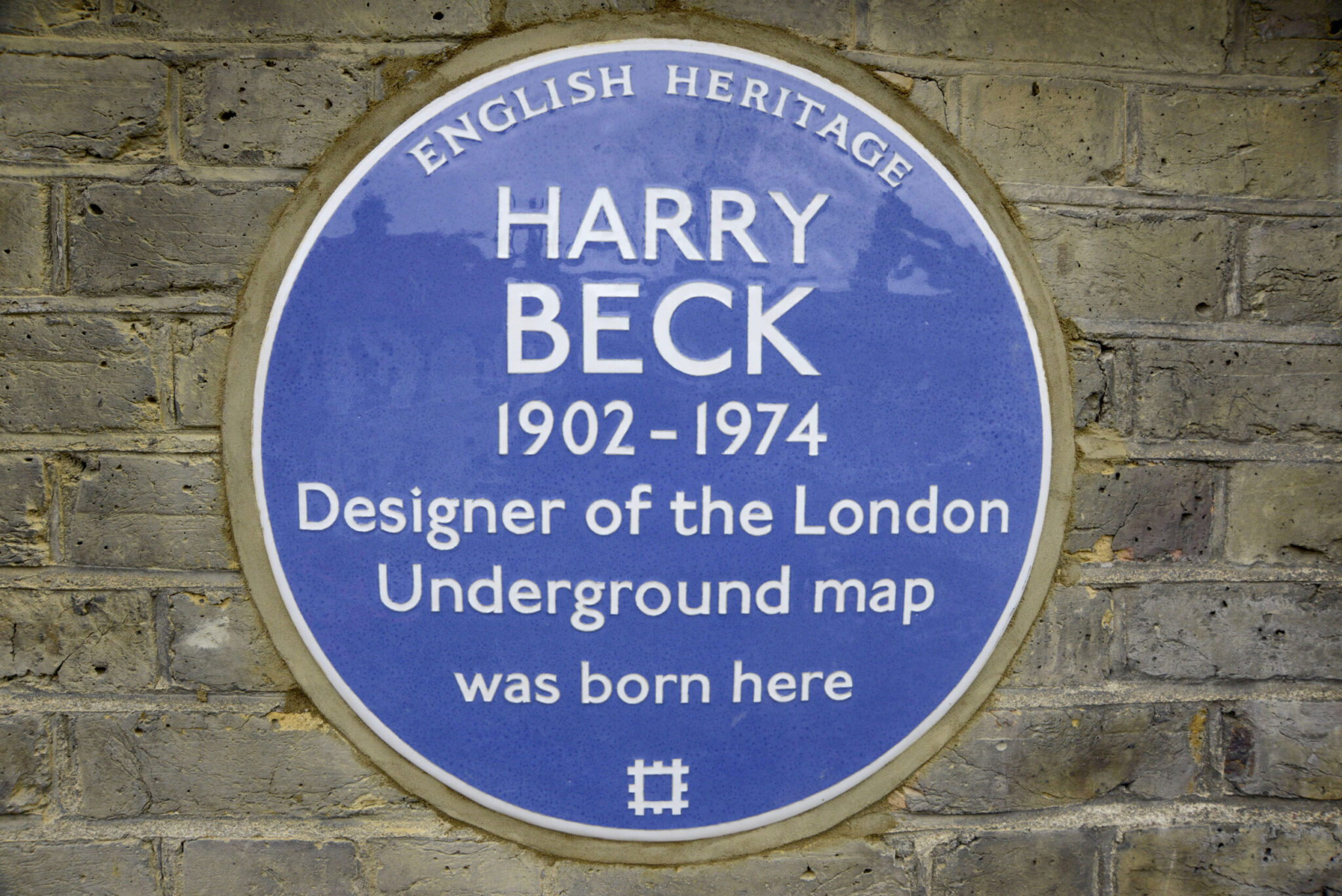 Harry Beck's 1932 tube map draft is being auctioned this December ...